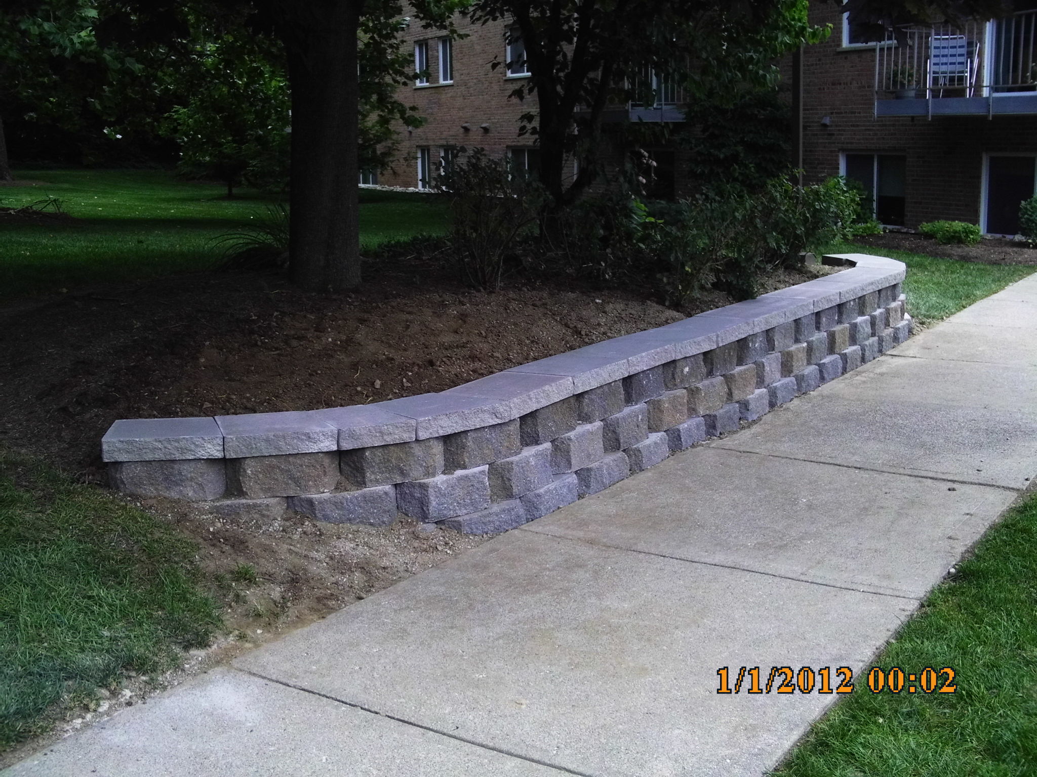 Hardscaping Job 1 – Diamond Block Retaining Wall – Cincinnati ...